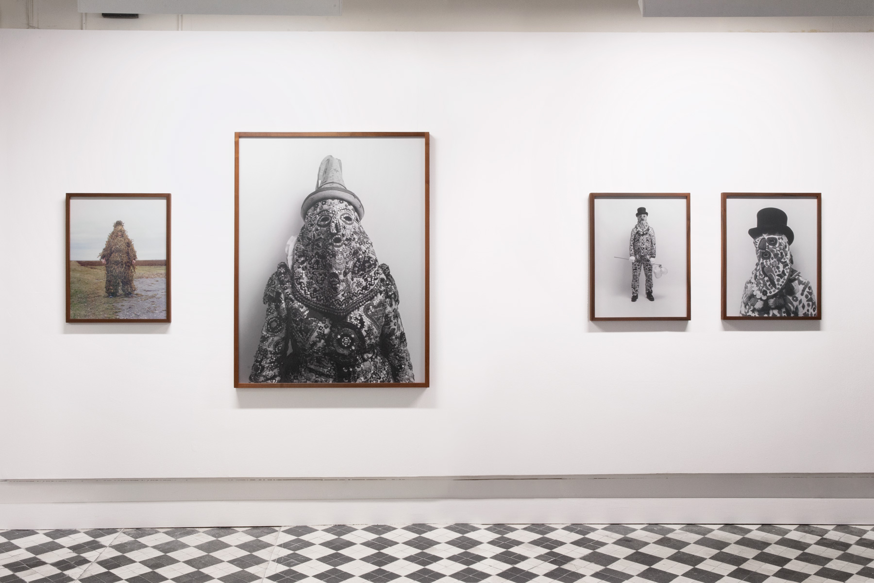 AXEL HOEDT / EXHIBITION VIEWS