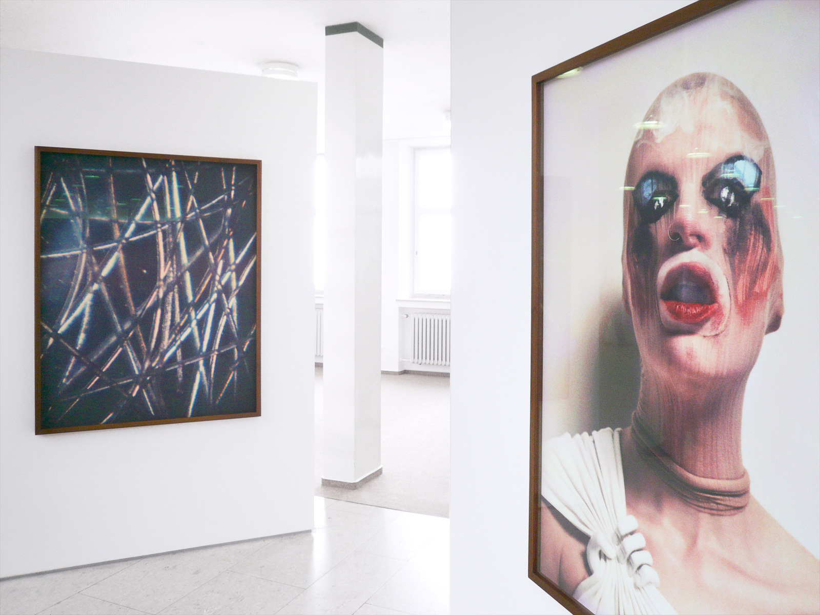 AXEL HOEDT / EXHIBITION VIEWS